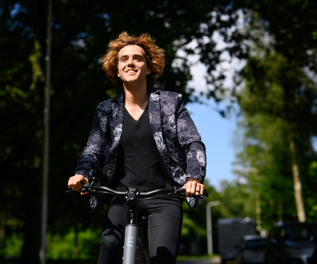 What Makes a Comfortable E-Bike? – Comate Motion E-Bikes